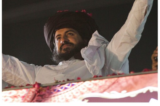 TLP’s Saad Rizvi Tells Pak Govt to Threaten Nations with Nuclear Bomb ...