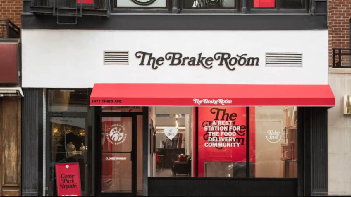 A Fast-food Chain Has Created a Space For Delivery Drivers to Rest and ...