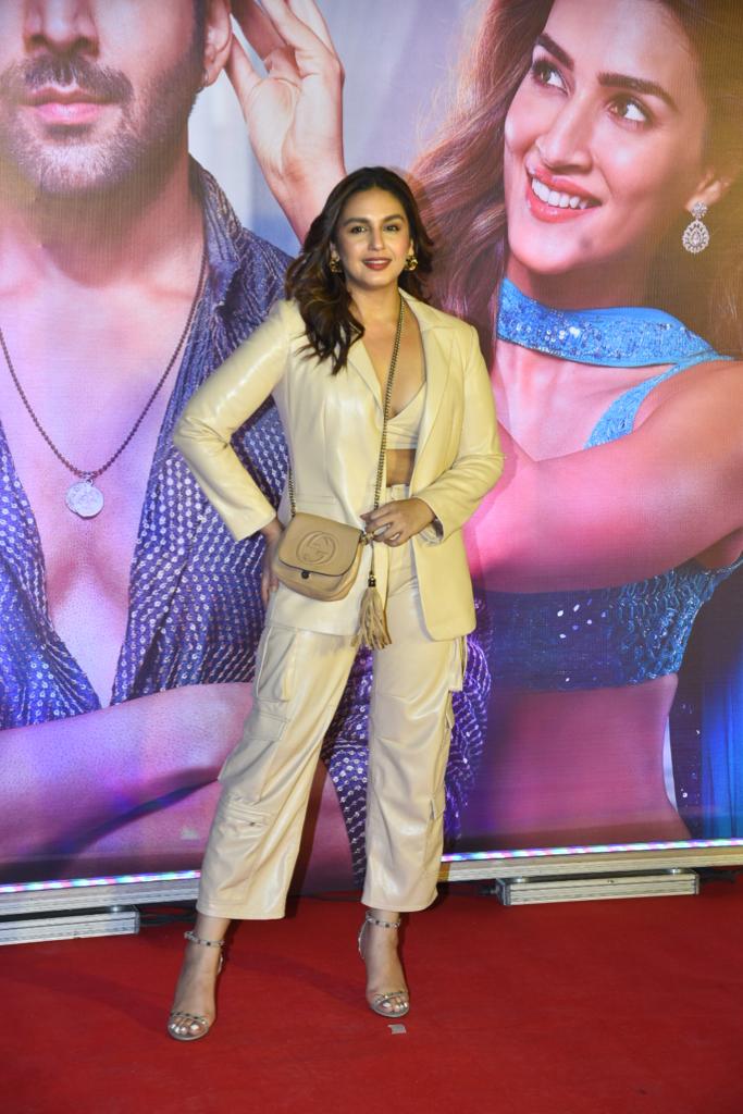 Shehzada Screening: Kartik Aaryan And Kriti Sanon Joined By Huma ...