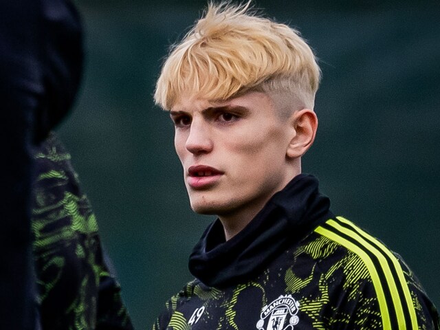 Manchester United Forward Alejandro Garnacho's New Hairdo Revealed ...