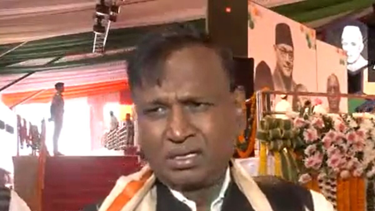 Udit Raj Defends Congress's 'Grave' Remark Against PM Modi, Says ...