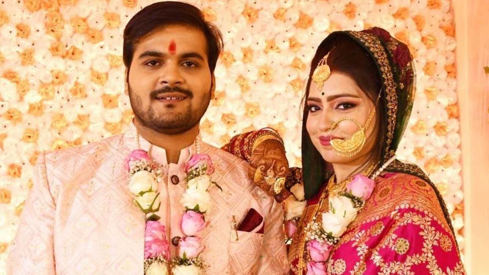 Shivani Pandey Attends Bhojpuri Singer Arvind Akela Kallu's Wedding; Check Pics | Movies News ...