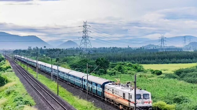 Indian Railways To Run Holi Special Trains Between Delhi And Bihar ...