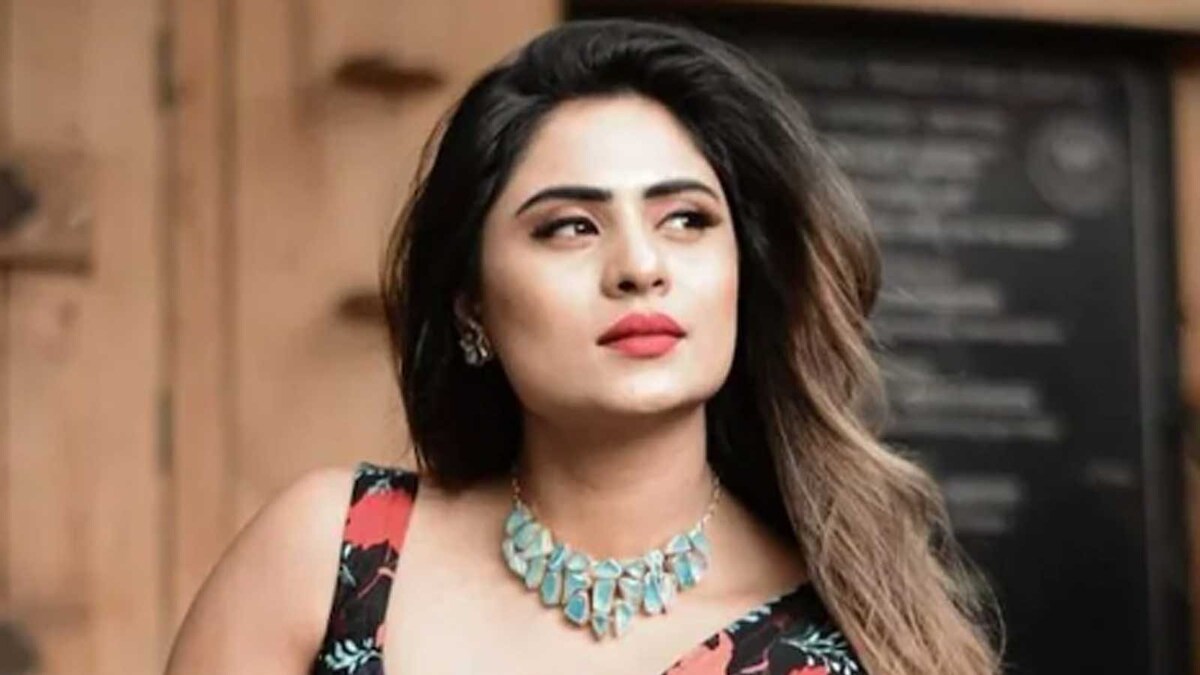 Actress Deepika Das Unveils Her First Look From Her Next Film - News18