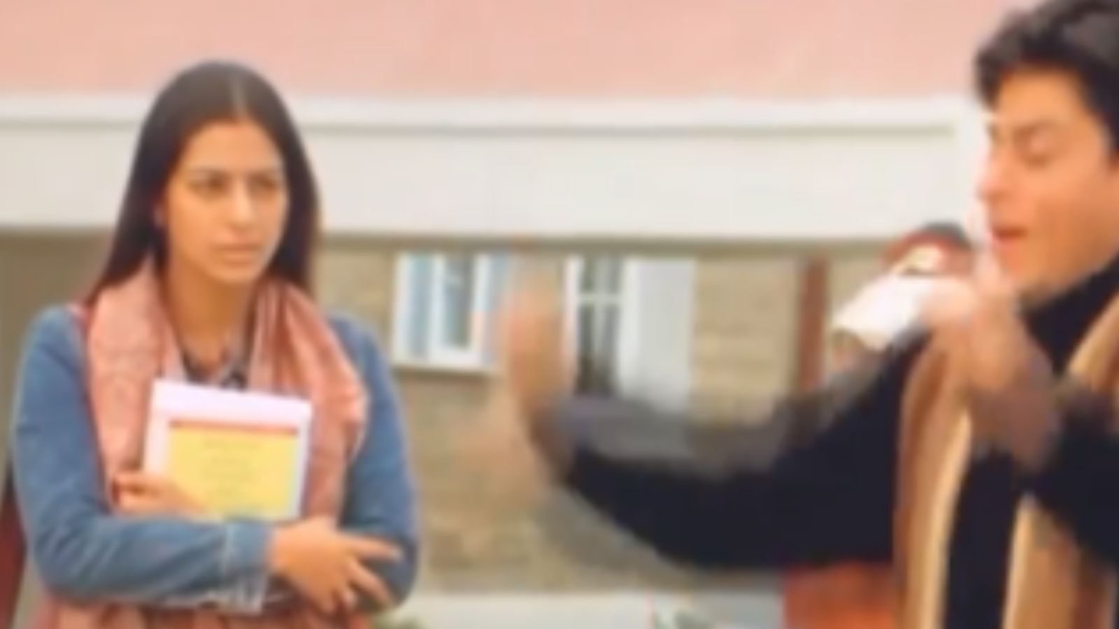 Tabu in ‘Main Hoon Na’? This Scene From SRK’s 2004 Blockbuster Has the ...