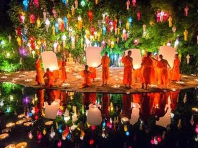Asia’s First Floating Festival Commences In Madhya Pradesh, Look At ...