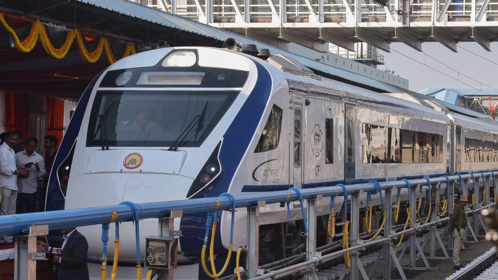 First 8 Vande Bharat Trains Have Average Occupancy of 99.97%; Gandhinagar-Mumbai Most Popular ...