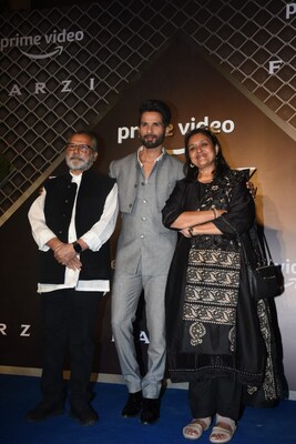 Entertainment News LIVE Updates: Kartik, Sara Reunite; Raveena Tandon ...