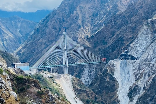 India's First Cable-stayed Rail Bridge: Anji Bridge Deck Launching Set ...