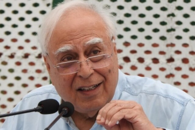'Politics of Convenience': Sibal Hits Back at PM Modi Over His Dynasty ...