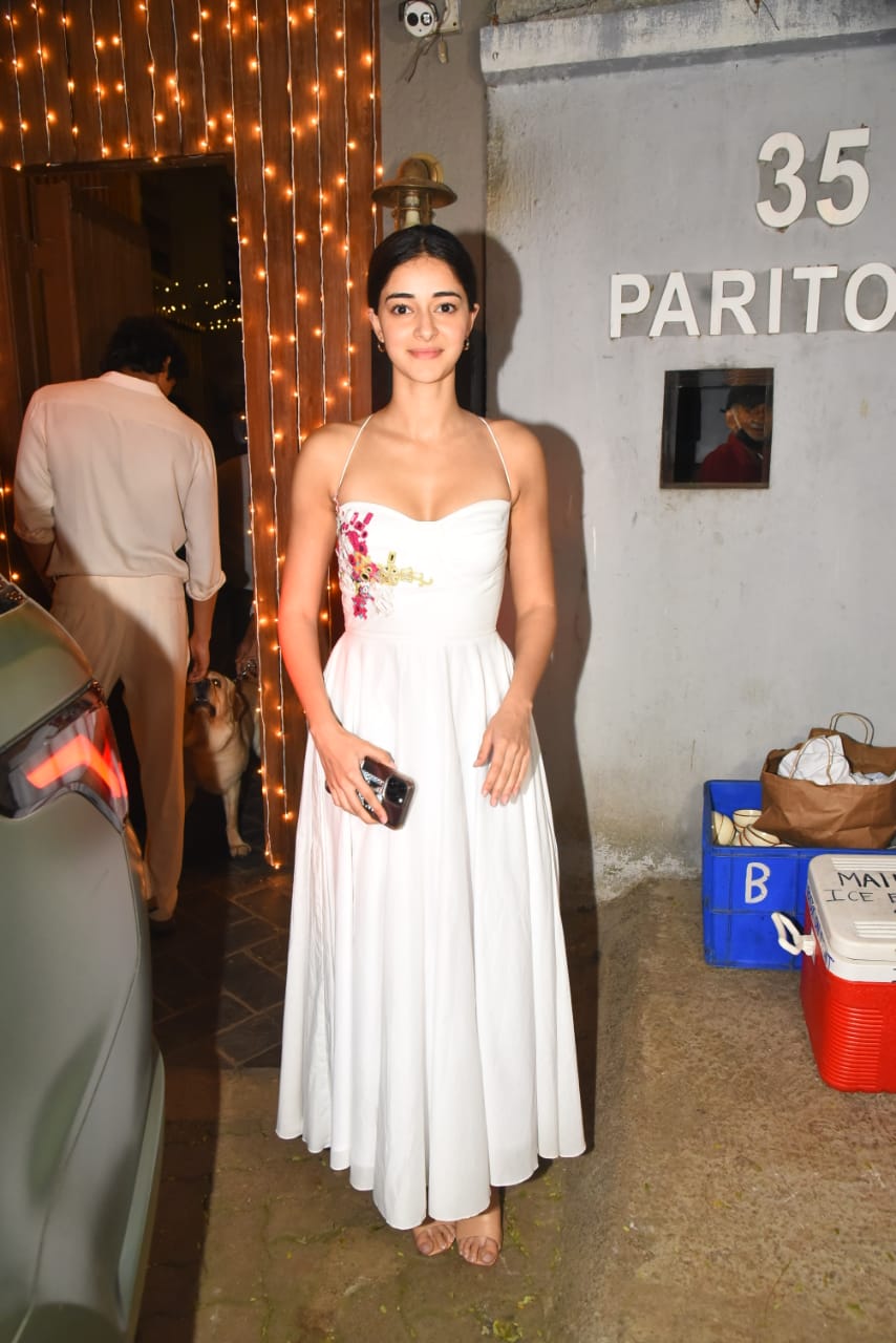 Deepika Padukone, Rani Mukerji, Ananya Panday, Saba Azad, Suvreen ...