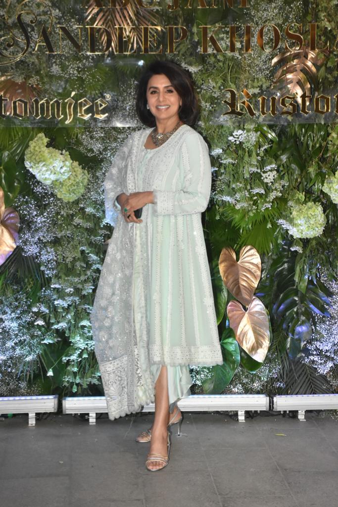 Radhika Merchant, Jaya Bachchan, Uorfi Javed, Neetu Kapoor Turn Heads ...