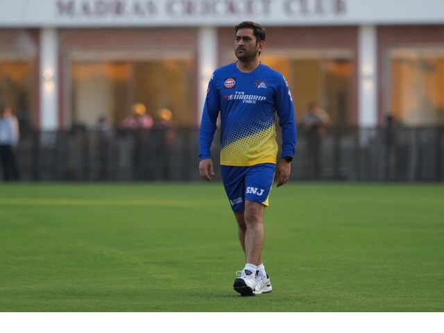 'Lion is Back,' MS Dhoni Gets Rousing Response From CSK Fans In Chennai ...