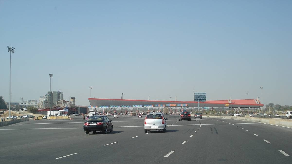 Delhi-Gurgaon Expressway to Introduce 'Pay Per Road Use' System, All ...