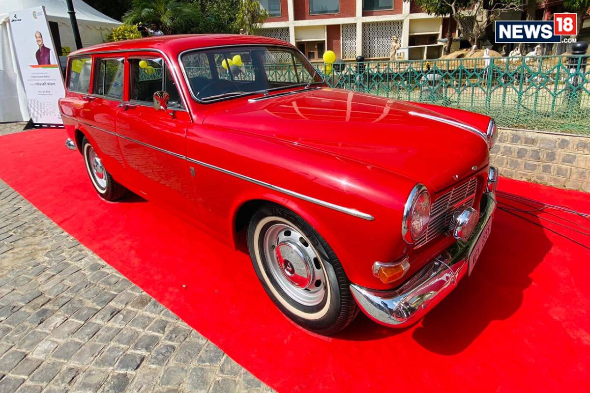 Volvo Station Wagon 1965 Model in Pics: See Design, Interior, Features ...