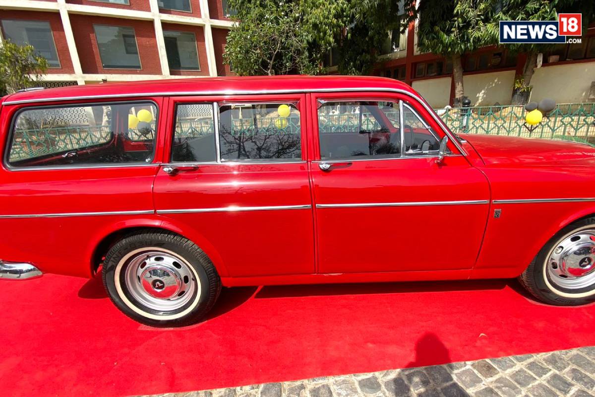Volvo Station Wagon 1965 Model in Pics: See Design, Interior, Features ...