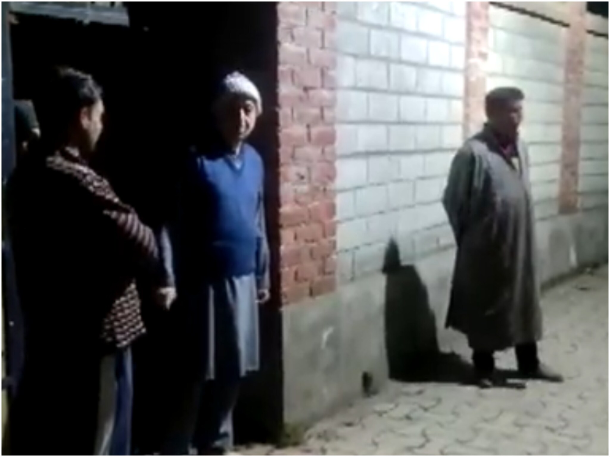 In Pics | People Rush Out of Homes, Students Vacate Hostel as ...