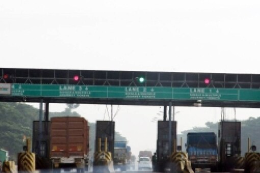 Lucknow-Agra Expressway to be Affected for 5 Hours Due to Shift in ...