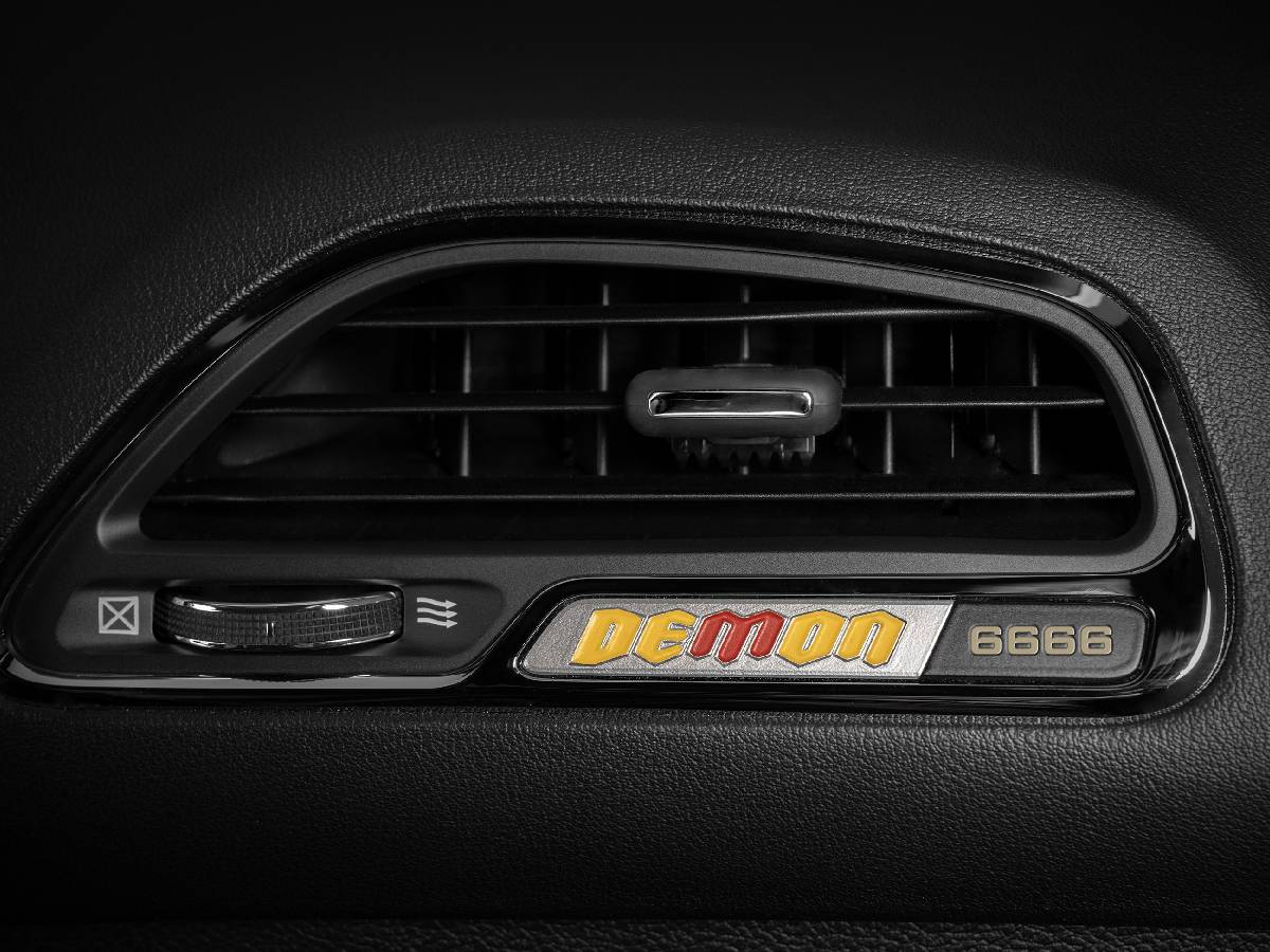 Dodge Challenger SRT Demon 170 in Pics: See Design, Features, and More ...