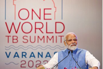 PM Modi Gifts 28 Projects Worth Rs 1,780 Cr to Varanasi - News18