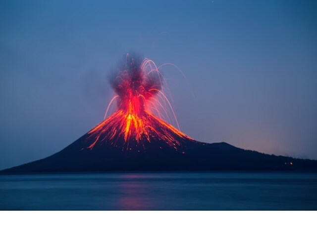 When The Sound Of Krakatoa's Volcanic Eruption Sent Shockwaves Across ...