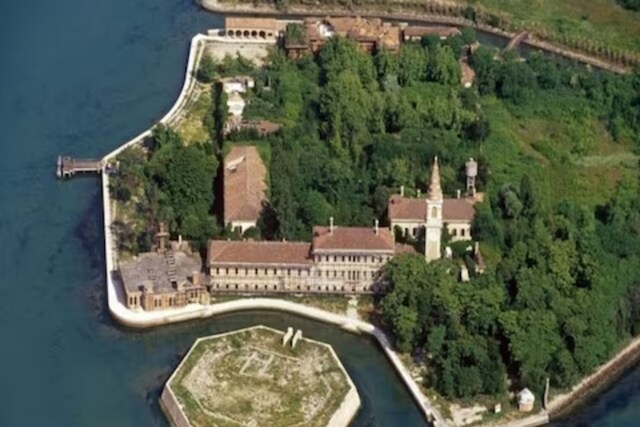 Know The History Of Poveglia Island, One Of The Most Haunted Places In The World - News18