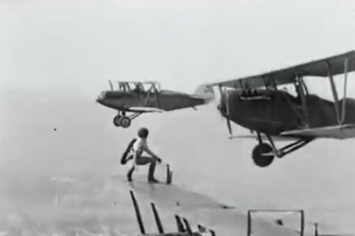 Watch: Old Clip Of Woman Wing Walker Changing Plane Tyres Mid-Air Viral ...