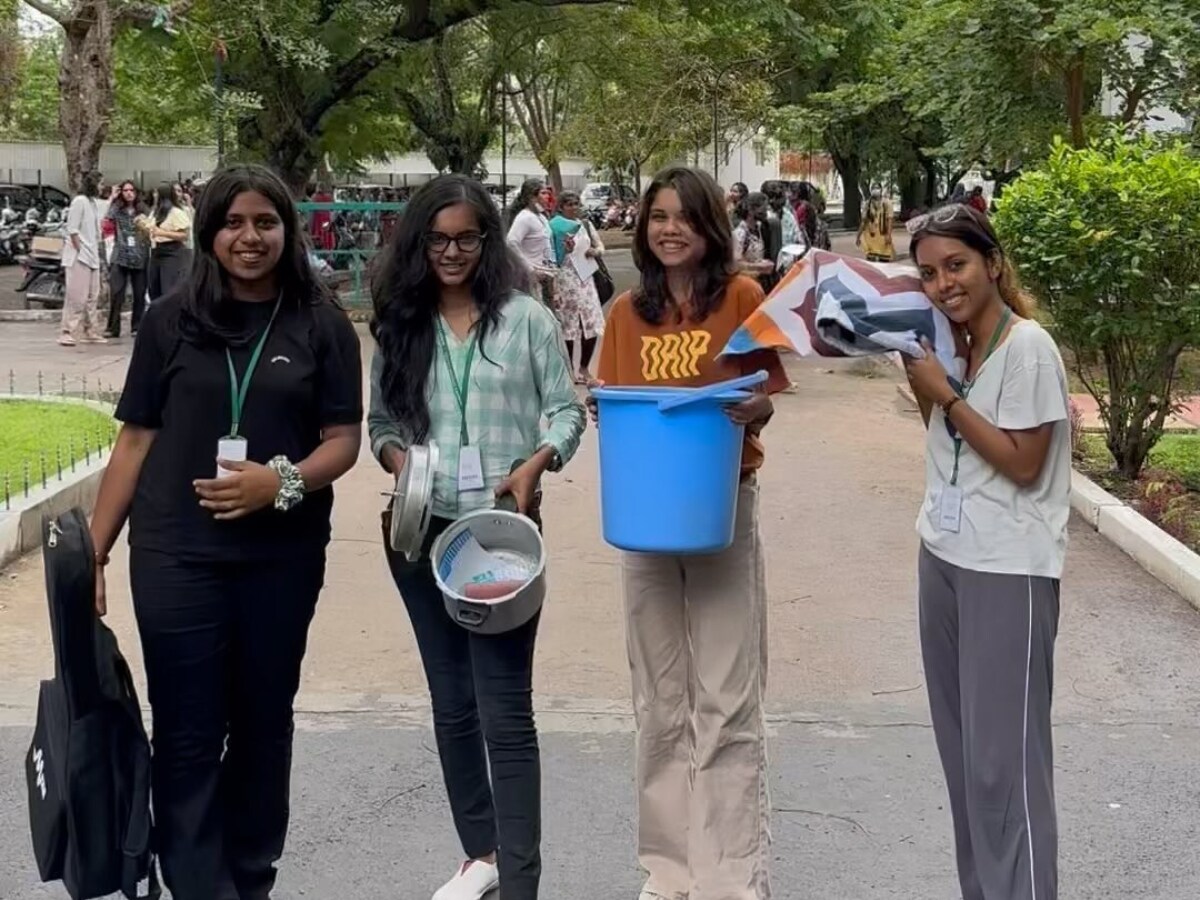 Share More Than 136 No Bag Day Logo Super Hot Camera edu vn Share More Than 136 No Bag Day Logo Super Hot Camera edu vn