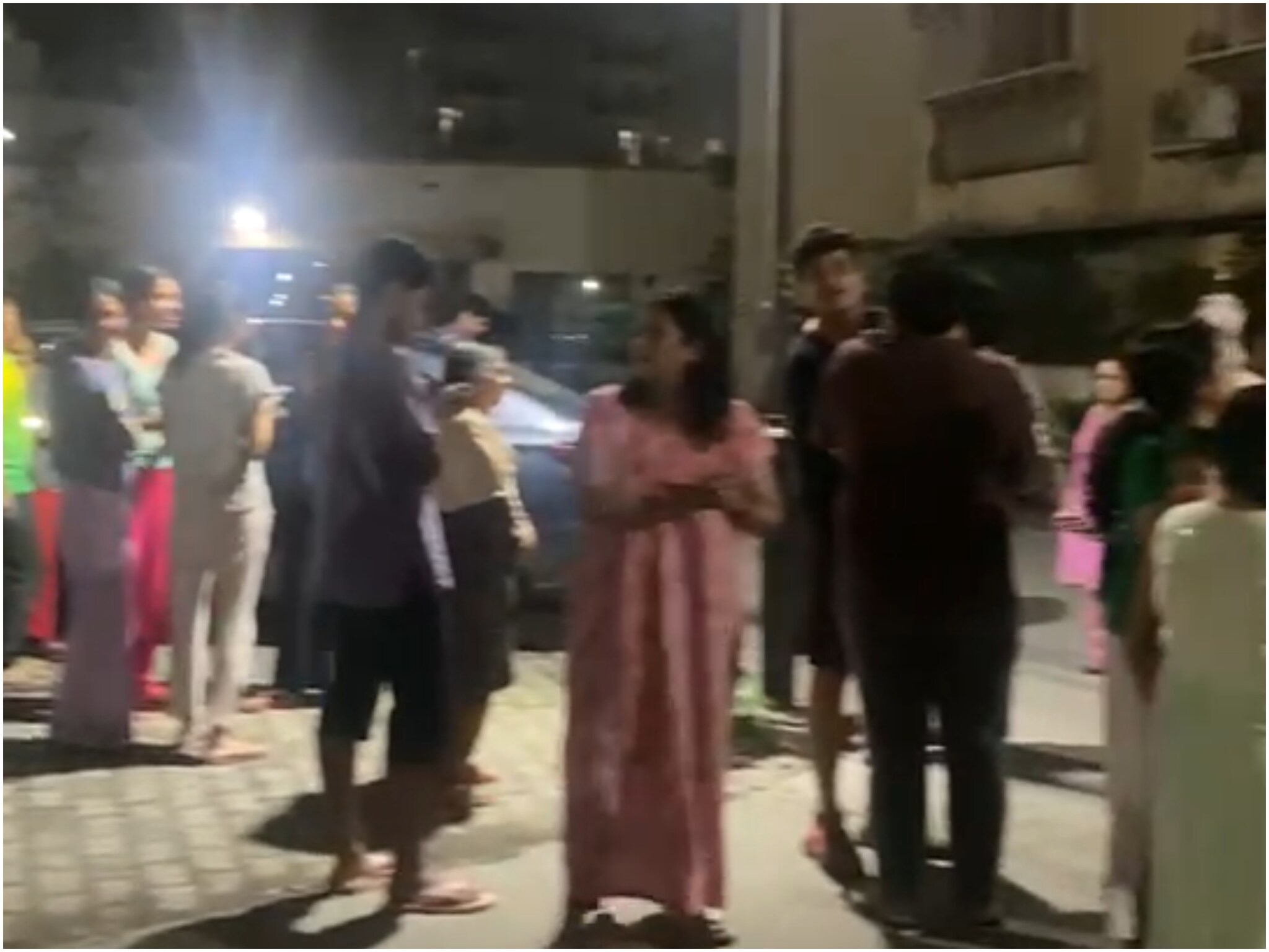 In Pics | People Rush Out of Homes, Students Vacate Hostel as ...