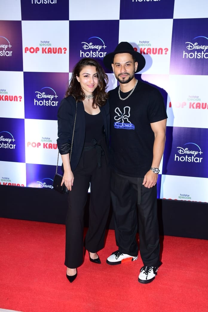 Kriti Sanon, Johnny Lever, Kunal Kemmu, Soha Ali Khan, Rajpal Yadav ...