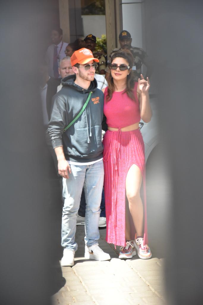 Priyanka Chopra-Nick Jonas With Daughter Malti, Tom Holland, Zendaya ...