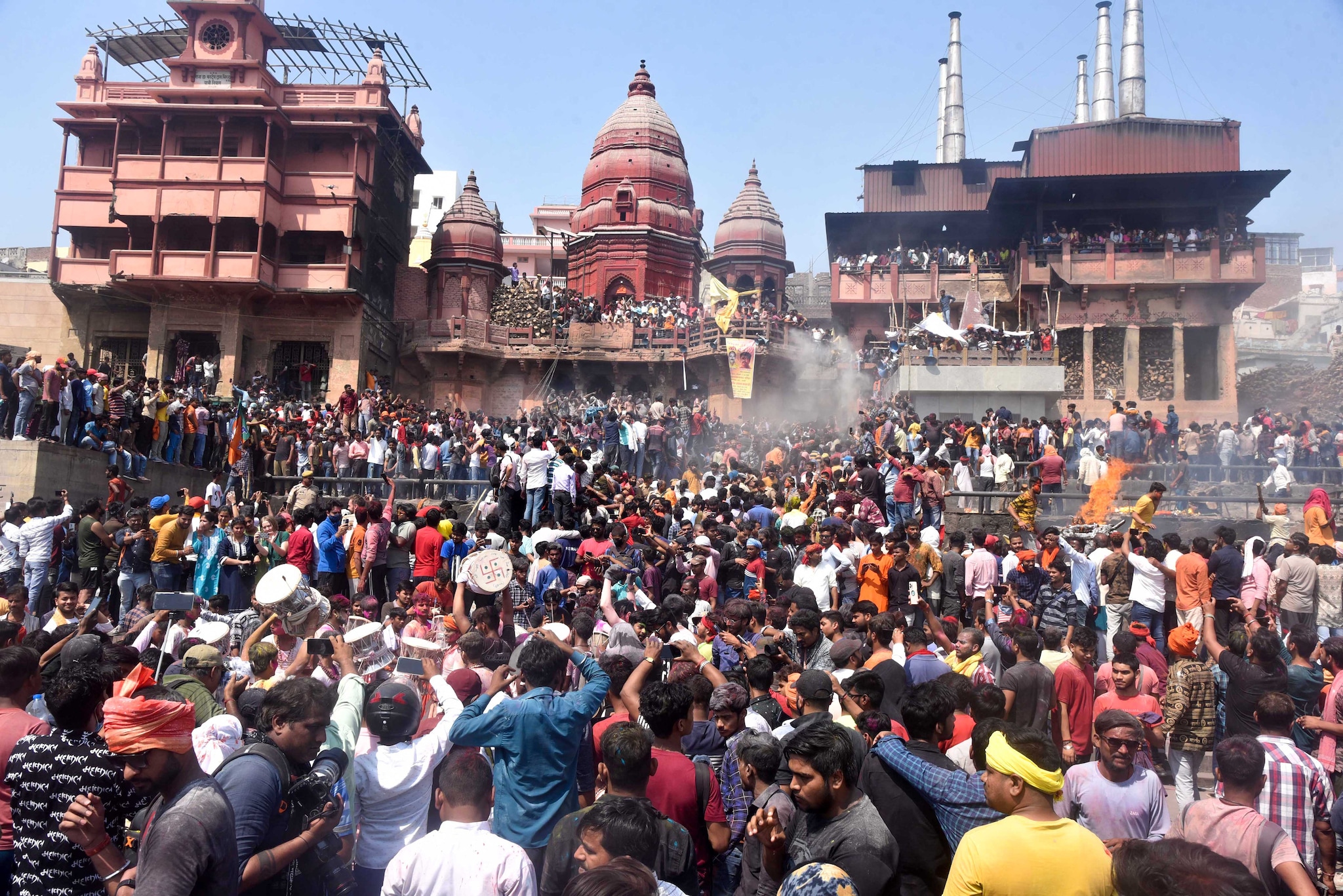Holi Celebrations Begin With Zest & Zeal Across India | In Pics - News18