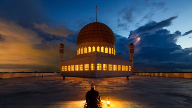 Ramadan 2023: Significance of Moon Sighting and Ramzan Celebrations in ...
