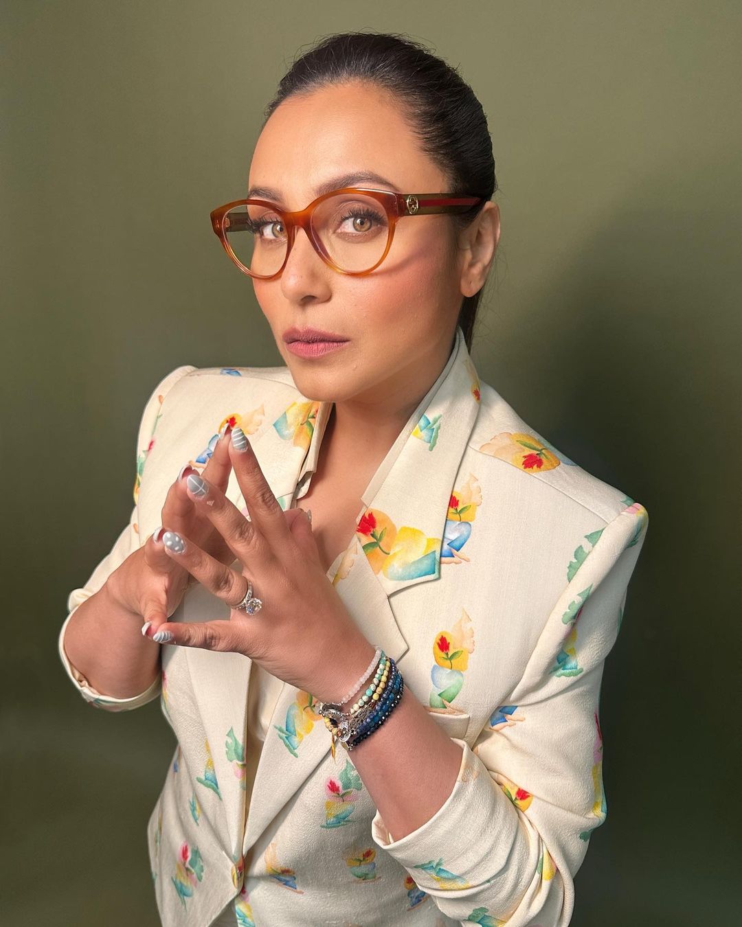 Rani Mukerji's Flawless Beauty Looks: The Mrs Chatterjee vs Norway Star ...