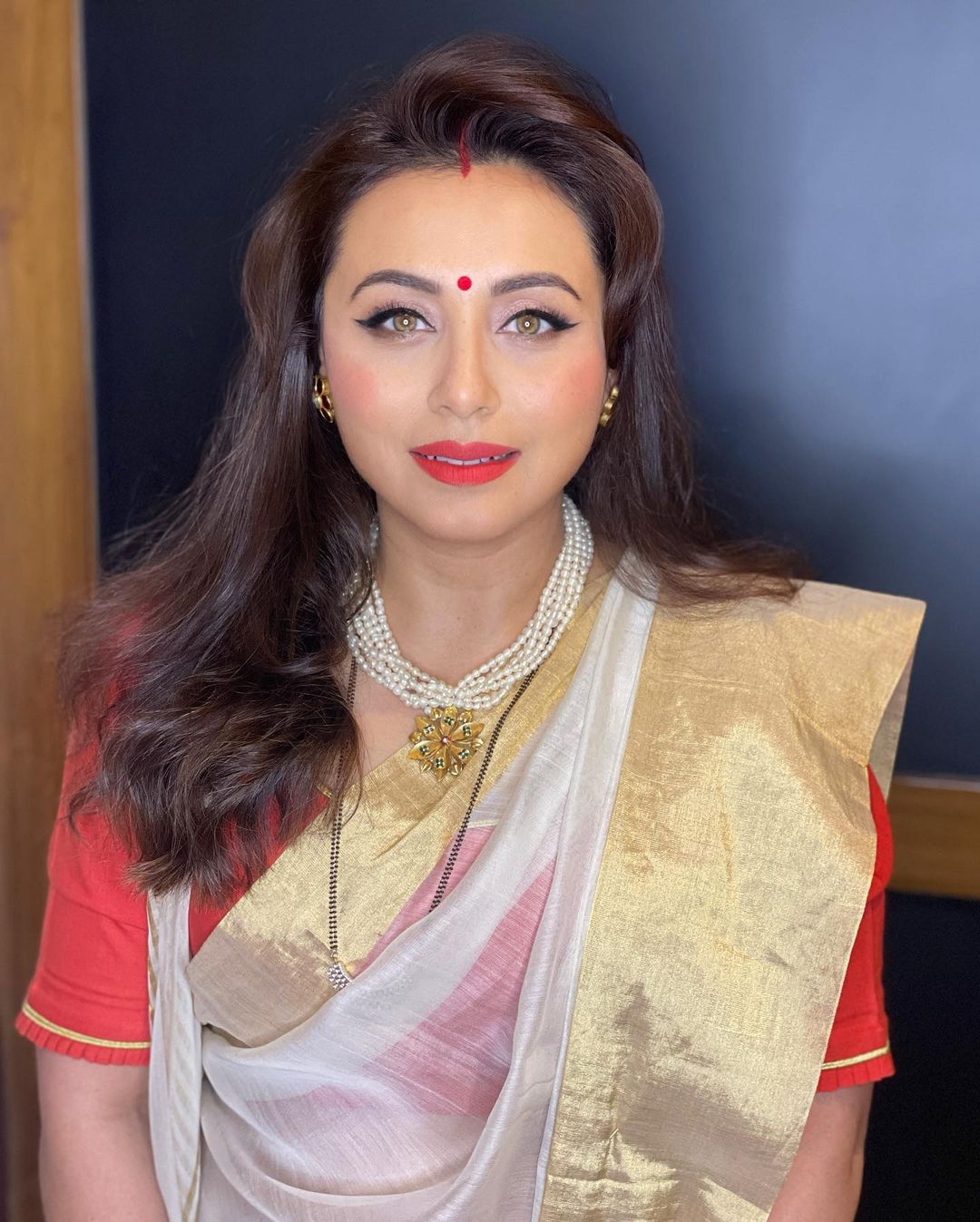 Rani Mukerji's Flawless Beauty Looks: The Mrs Chatterjee vs Norway Star ...