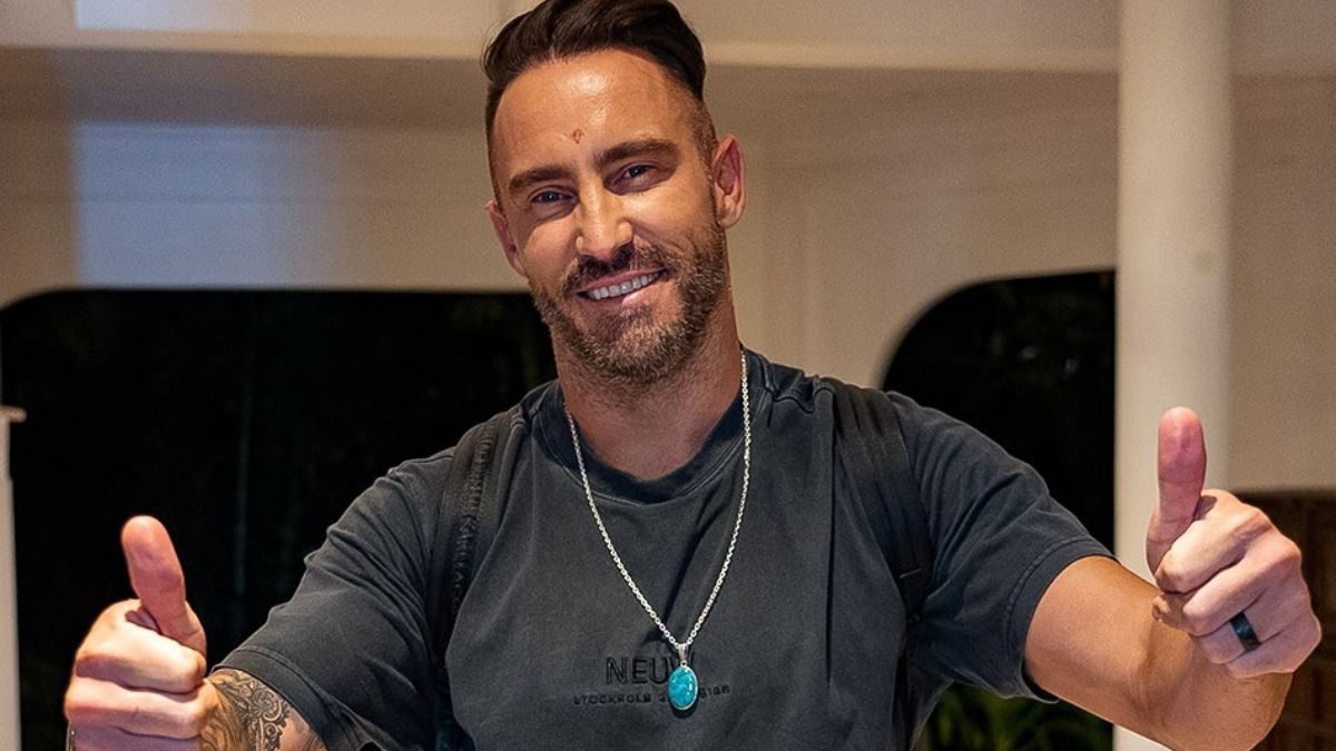 IPL 2023: Captain Faf du Plessis Joins RCB Camp in Bengaluru - News18 IPL 2023: Captain Faf du Plessis Joins RCB Camp in Bengaluru - News18