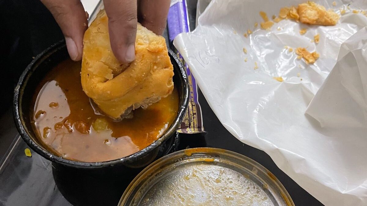 'Cry More': Woman Who Tried Dosa With Chhole Has Now Shared Samosa ...