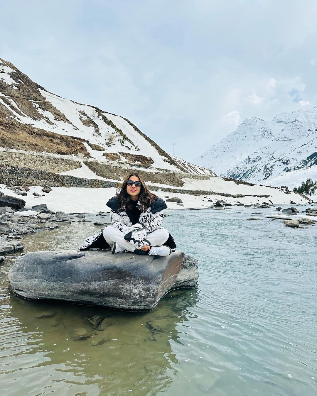 Sara Ali Khan Shares Dreamy Vacation Photos From Snow-clad Spiti Valley ...