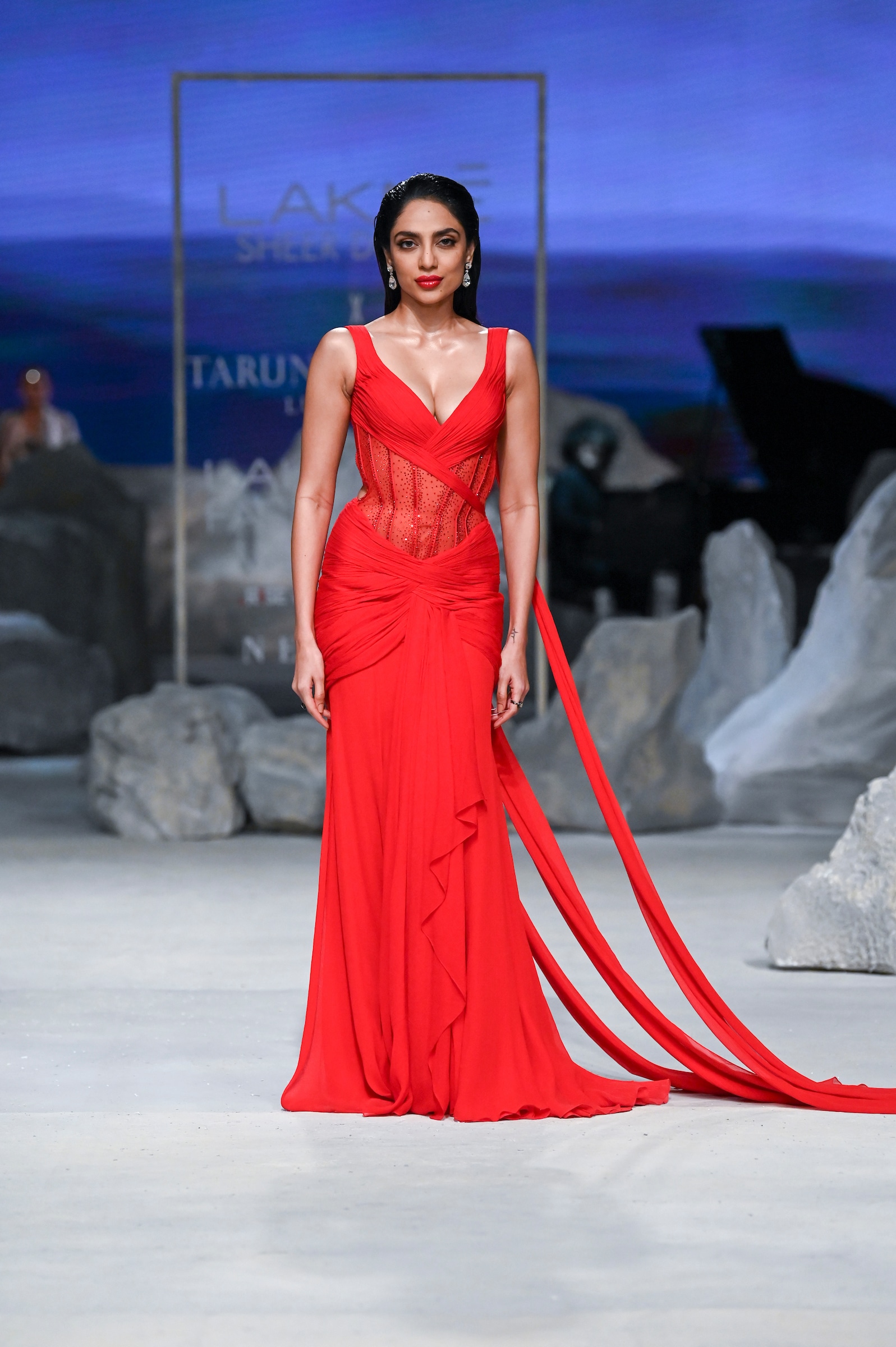 Lakme Fashion Week 2023: Stunners Who Walked The Ramp - News18