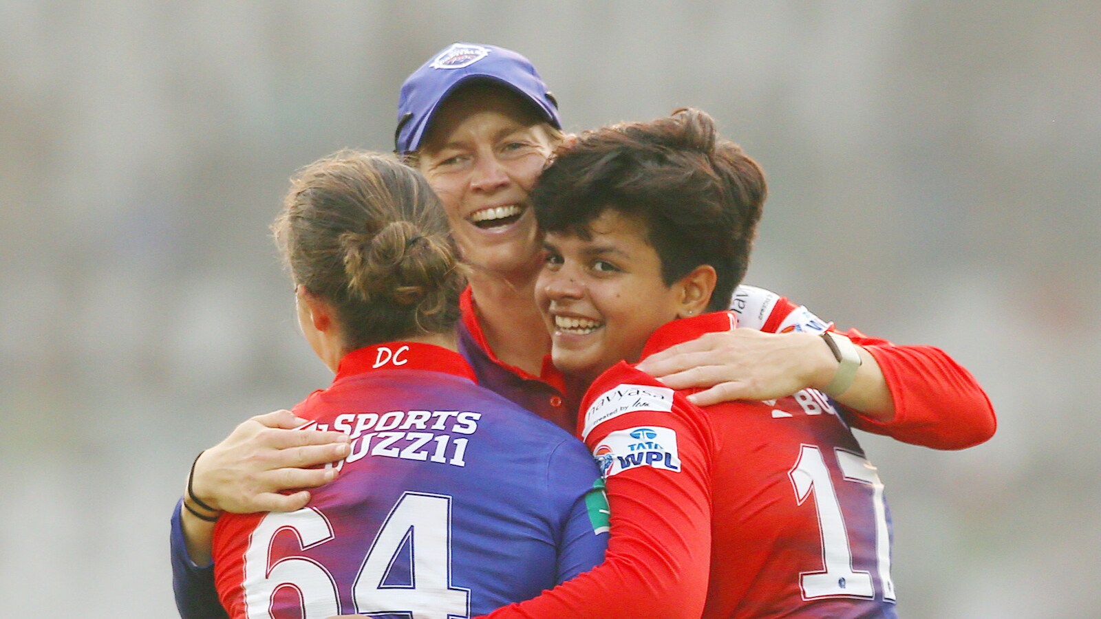 WPL 2023: DC's Shafali Verma Takes Stunning Catch after Smashing RCB ...