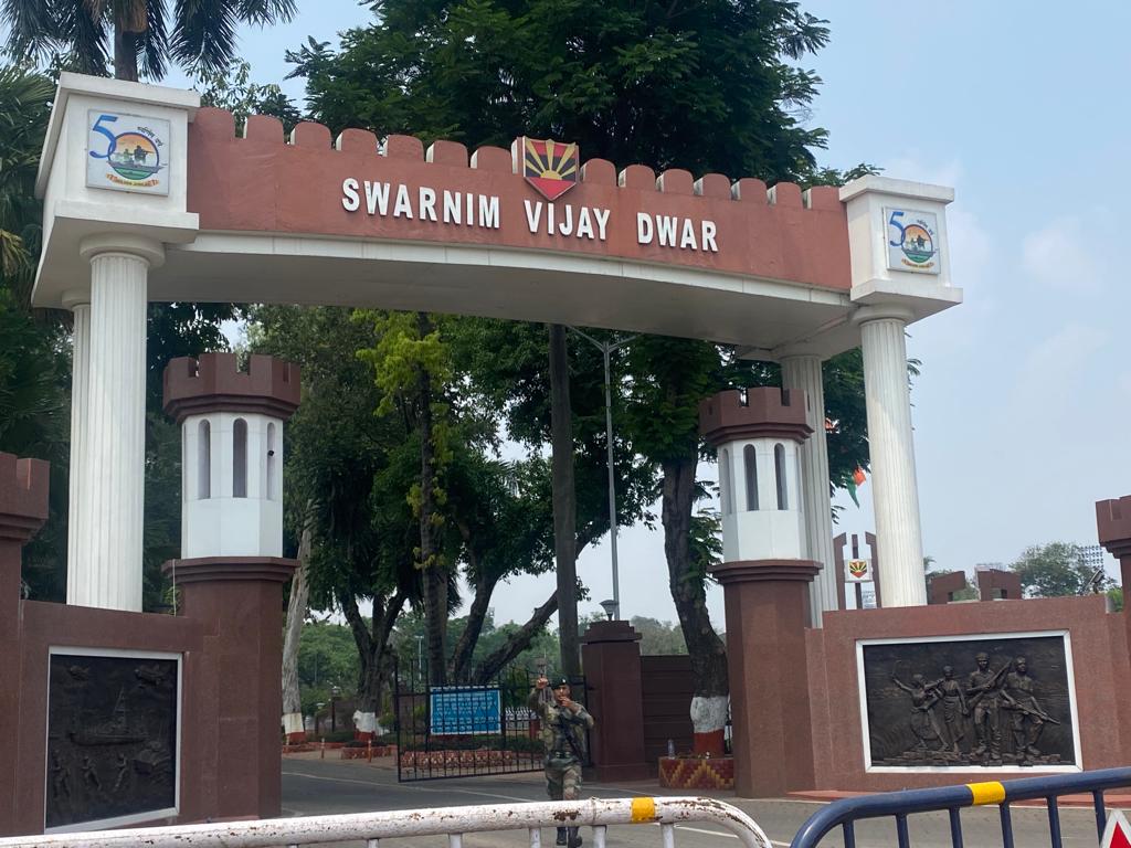 'Heritage Walk to Remember': Indian Army Opens Kolkata’s Grand Fort ...