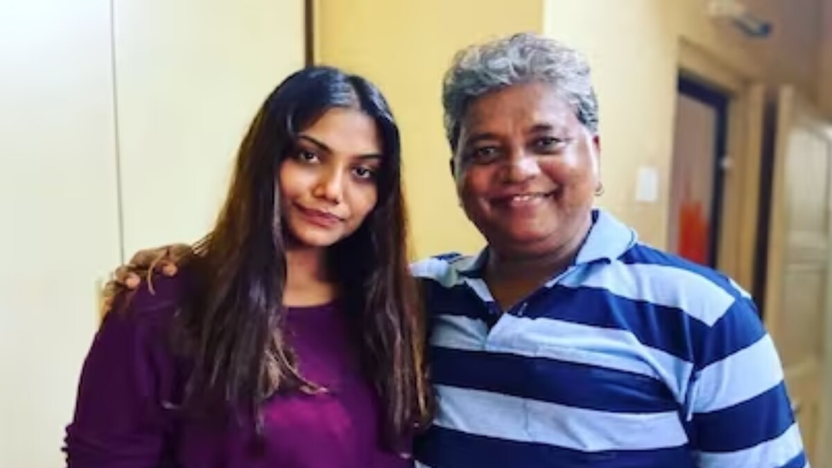 Marathi Actor Jaywant Wadkar Welcomes His 'New Ride' Home; Video Goes ...