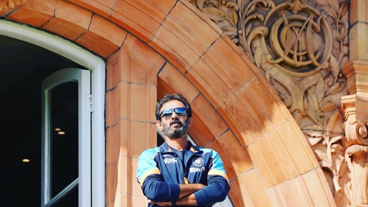 Vikram Rathour Turns 54: A Look at Former Cricketer's Stint as India ...