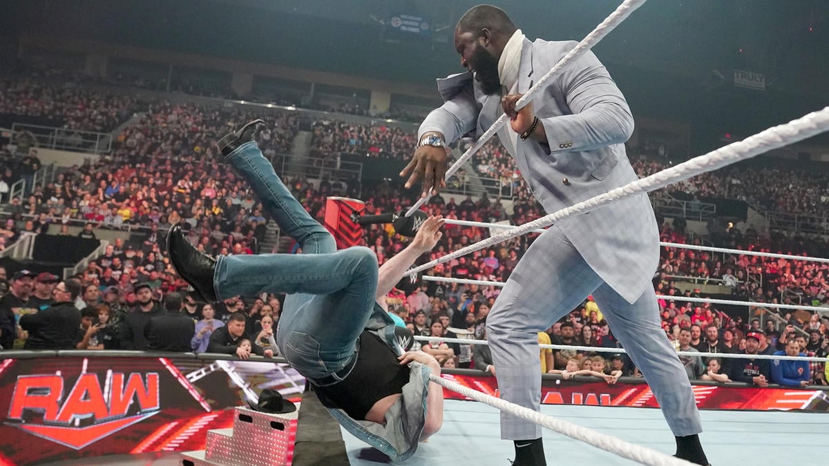 WWE Raw Results: An Usos Ambush Helps Solo Sikoa to a Street Fight Win ...