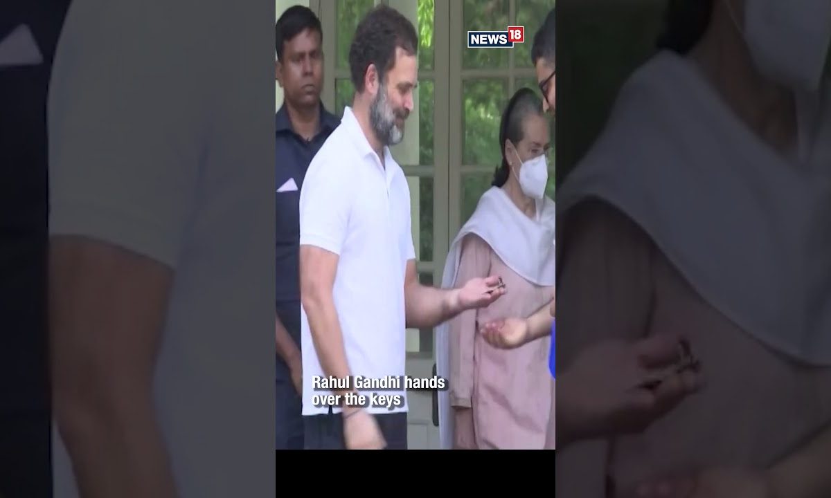 Rahul Gandhi News Rahul Gandhi Vacates His Delhi Bungalow Which He