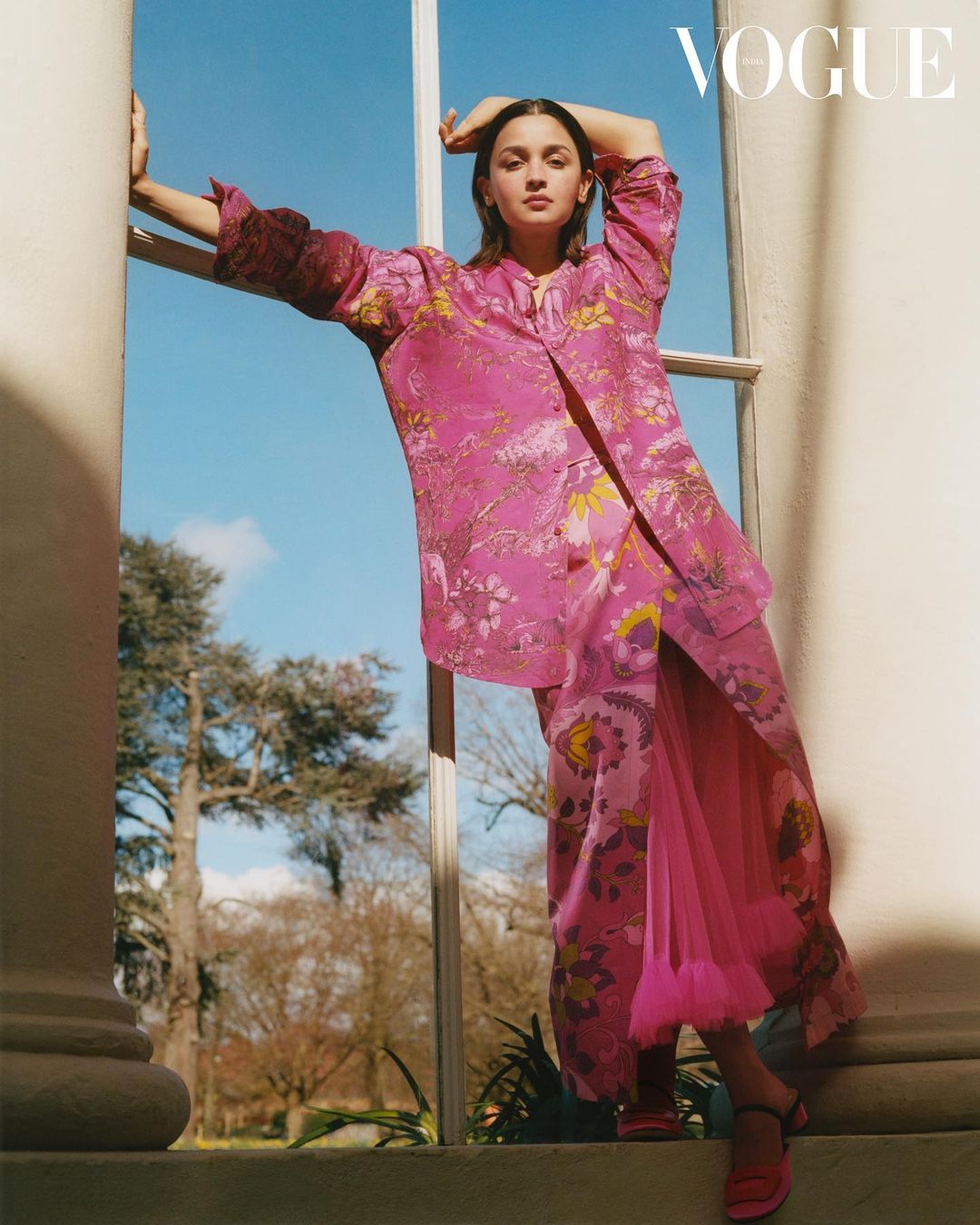 Alia Bhatt Makes Jaws Drop With Stylish Photoshoot For Leading Fashion ...