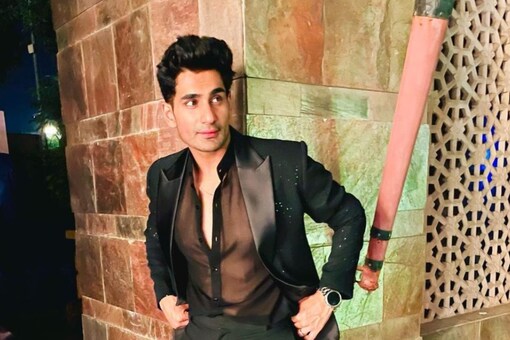 Tejasswi Prakash's Naagin 6 Co-Star Aryan Arora To Participate In ...