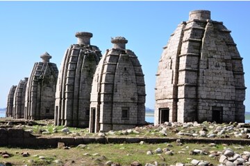 Little-Known Facts About Unexplored Bathu Ki Ladi Temples In Himachal ...