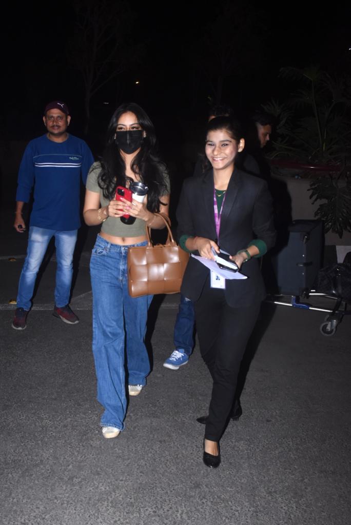 Saif Ali Khan, Ananya Panday, Varun Dhawan, Nysa Devgan Among ...