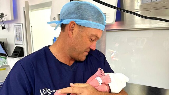 South African Legend Jacques Kallis and Wife Charlene Blessed With Baby ...